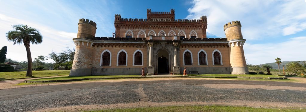 Castillo de Piria - Español Sí